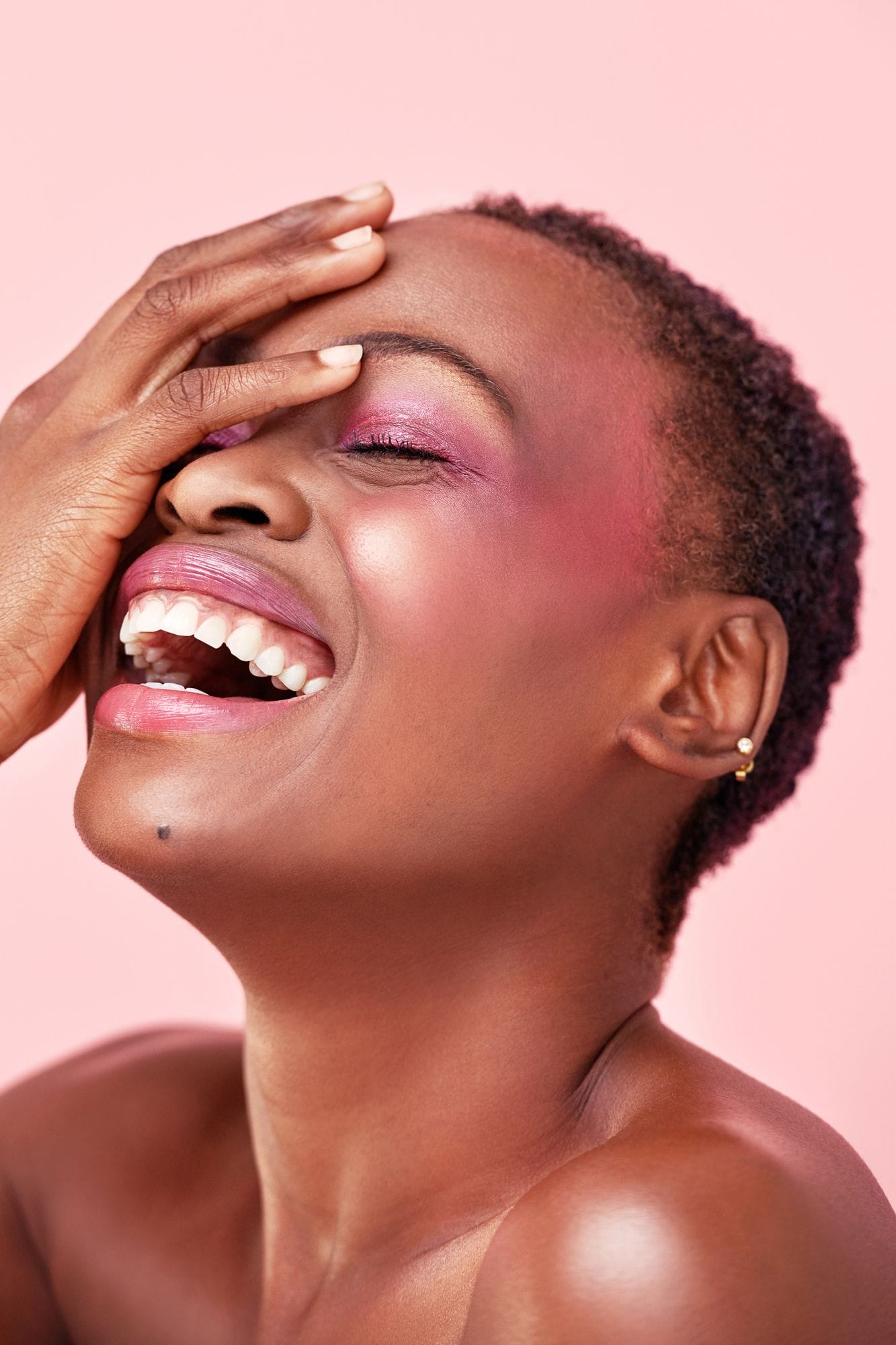 The only 6 make-up essentials you need this winter - Woman+