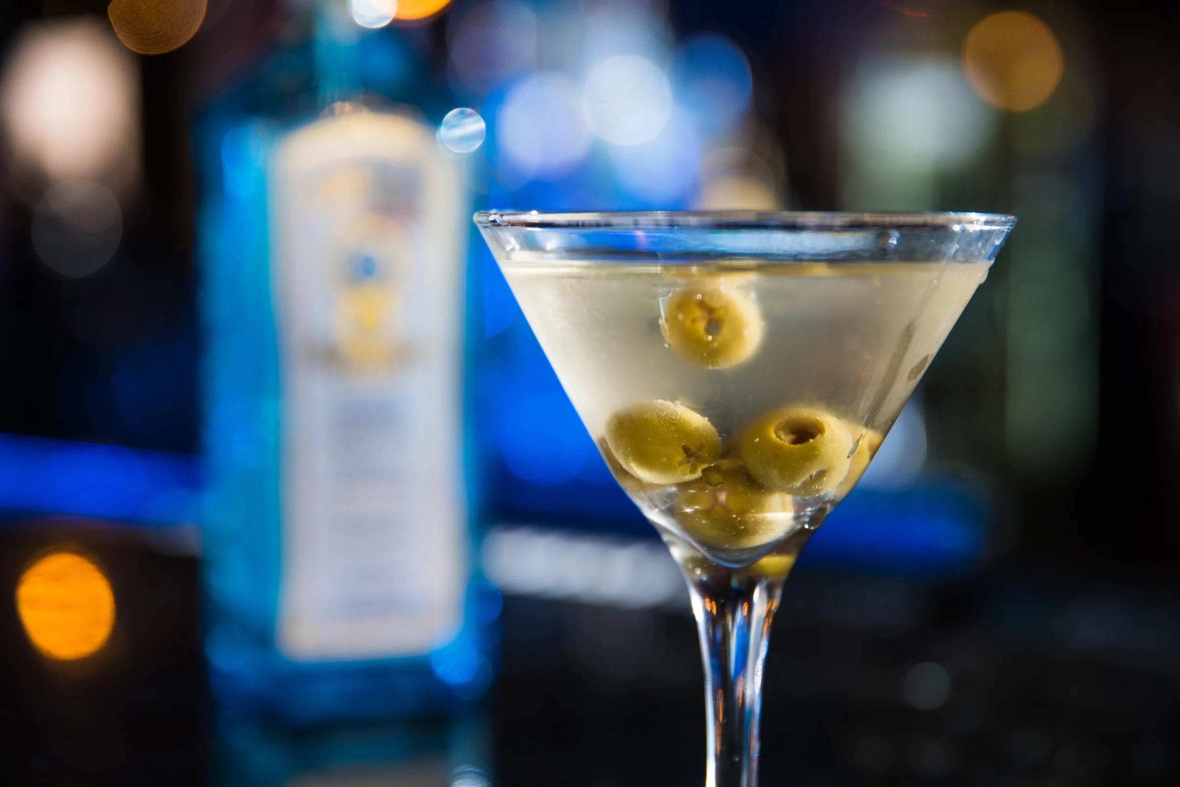How To Have A Martini Moment - WOMAN